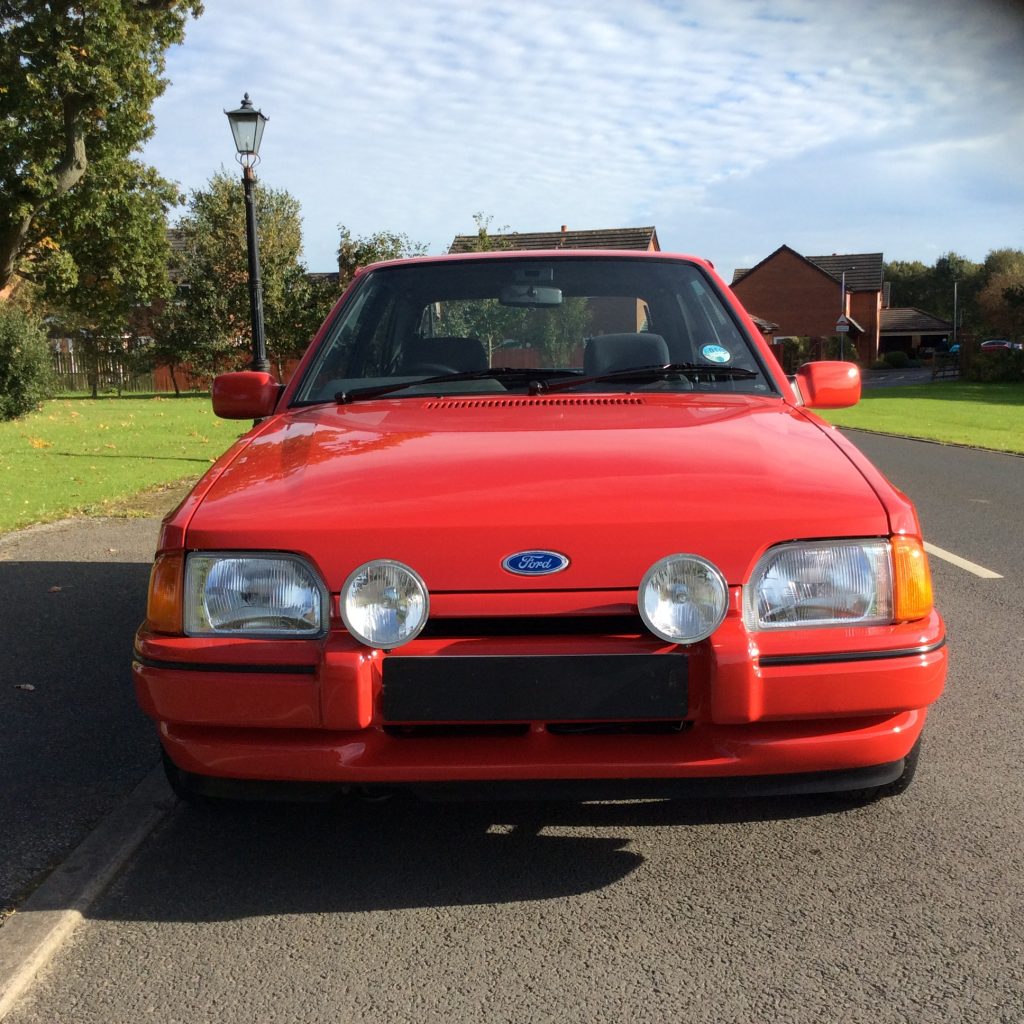 FORD ESCORT XR3I, 9000 MILES ONLY 1988